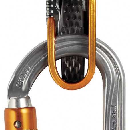Mousqueton léger PETZL OK TRIACT-LOCK, sûr et pratique